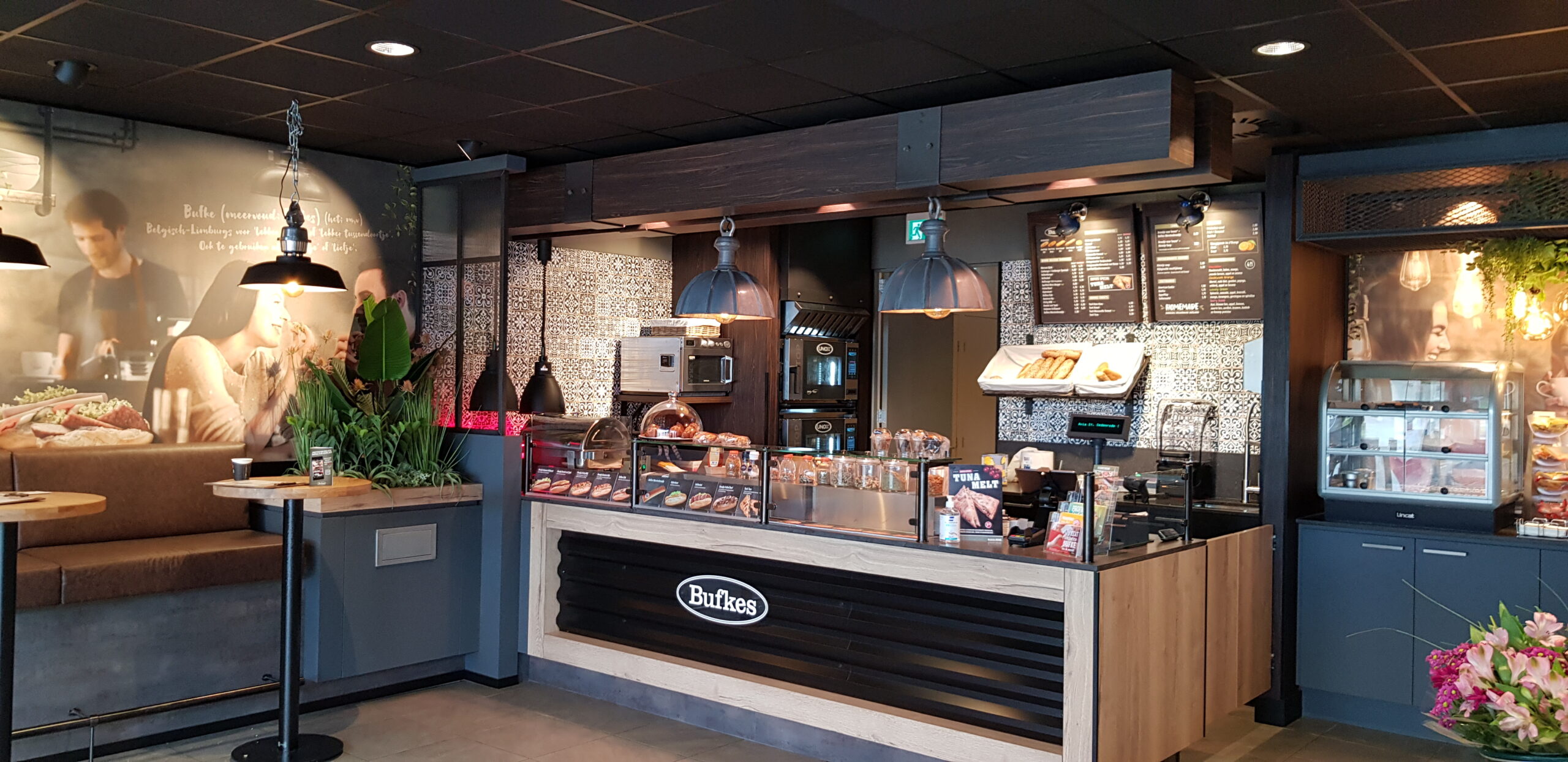 AVIA Sint Oedenrode Bakery nieuw - Kamps Design B.V.